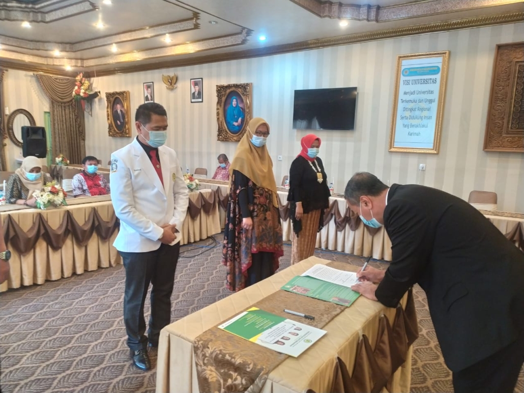 Rektor Unbrah Lantik Direktur dan Wadir RSGM Periode 2020-2024 ...