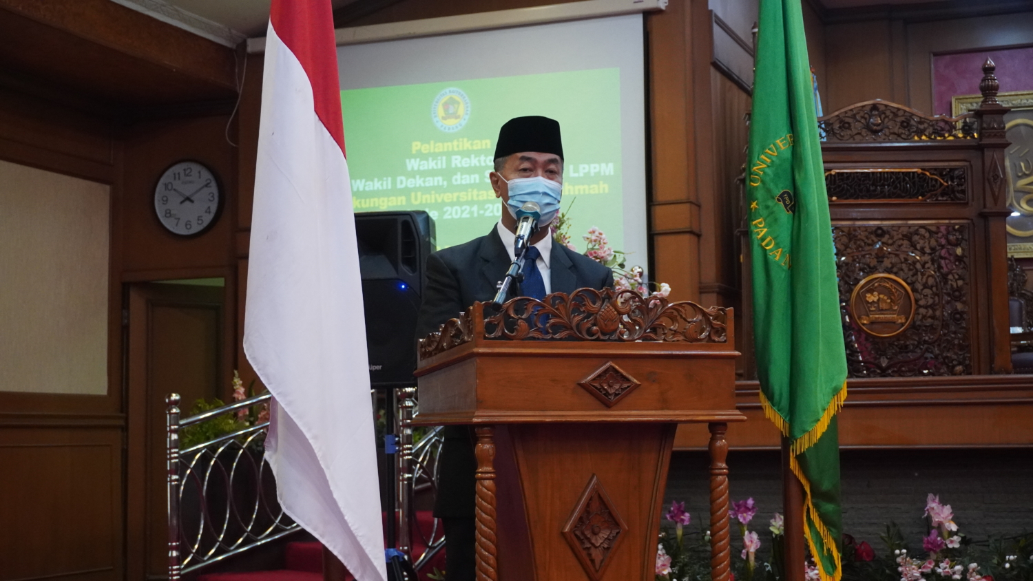 Rektor Unbrah Lantik Pejabat Struktural Baru Periode 2021-2025 ...