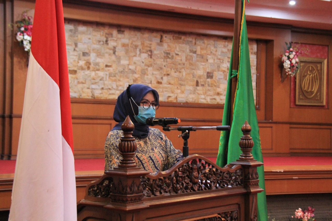 FKG Unbrah Gelar Yudisium dan Angkat Sumpah Dokter Gigi Ke-80 ...