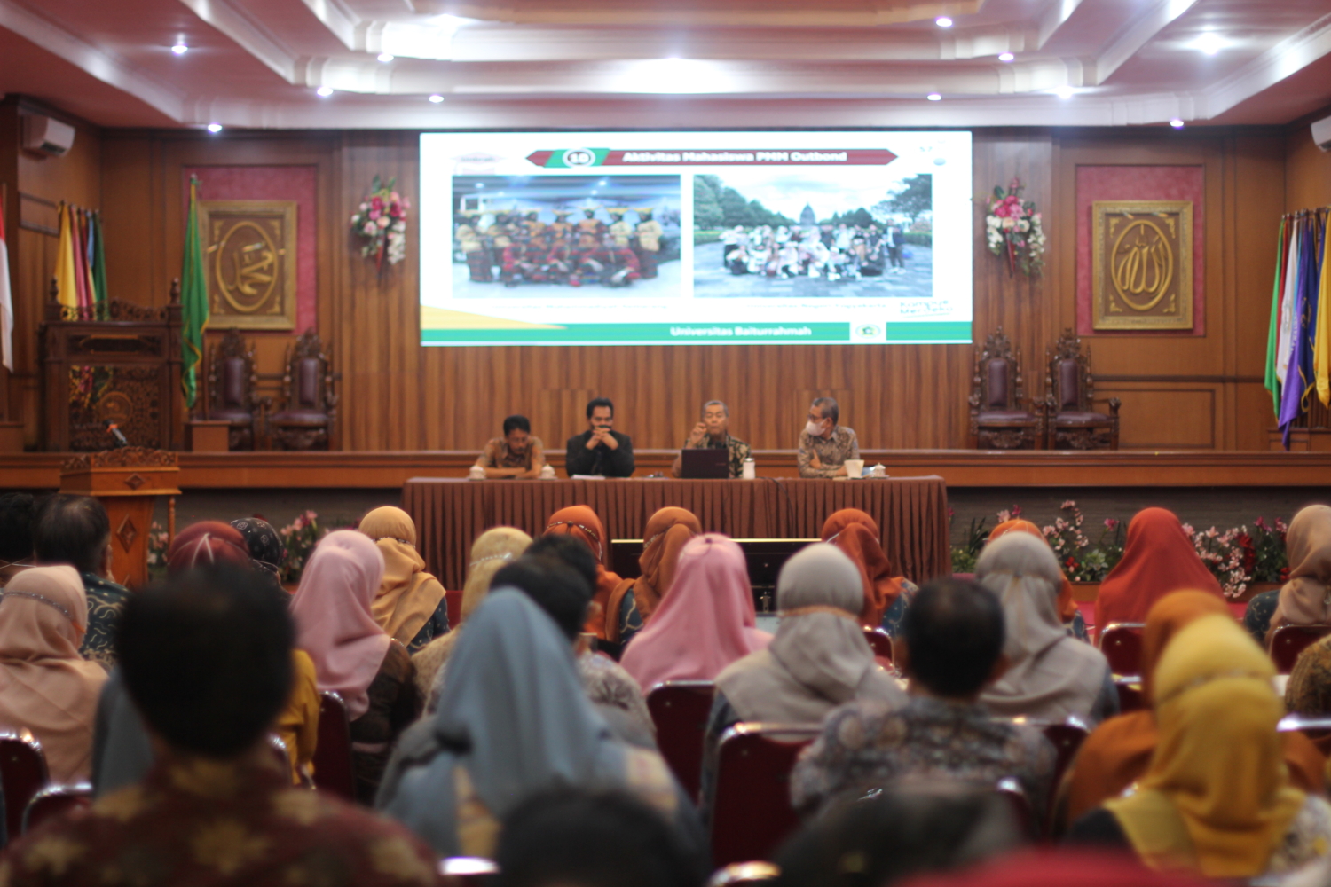 Unbrah Gelar Kegiatan Dialog Akhir Tahun 2022 – Universitas Baiturrahmah